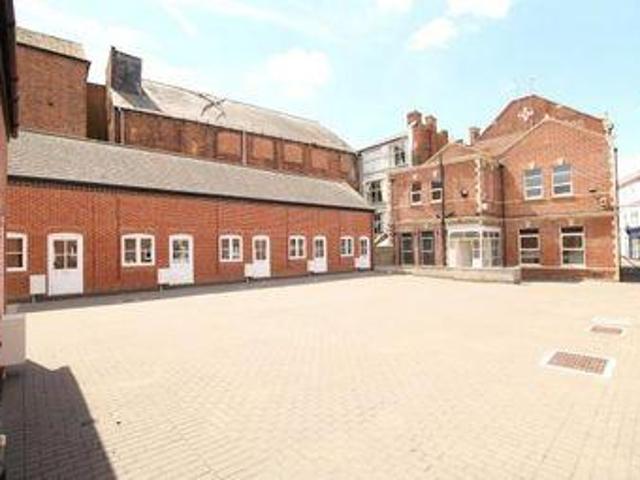 1 Bedrooms Flat for rent in Southgate Street, Gloucester GL1