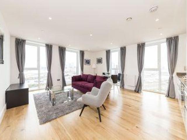 1 Bedrooms Flat for rent in Sovereign Tower, 1 Emily Street, Canning Town, London E16