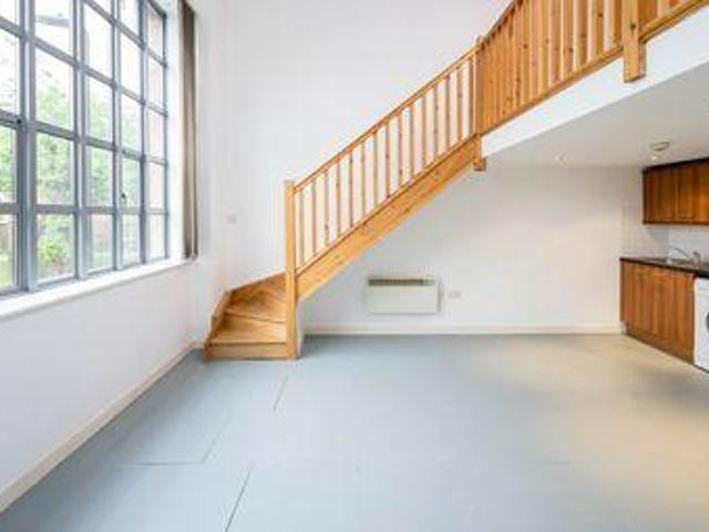 1 Bedrooms Flat for rent in Somerford Grove, Dalston N16