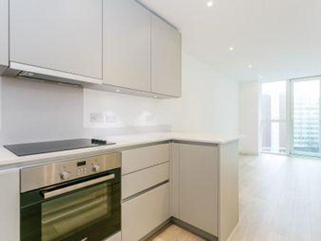 1 Bedrooms Flat for rent in Saffron Central Square, Croydon CR0