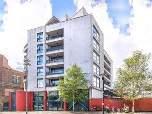 1 Bedrooms Flat for rent in Salway Place, Stratford, London E15