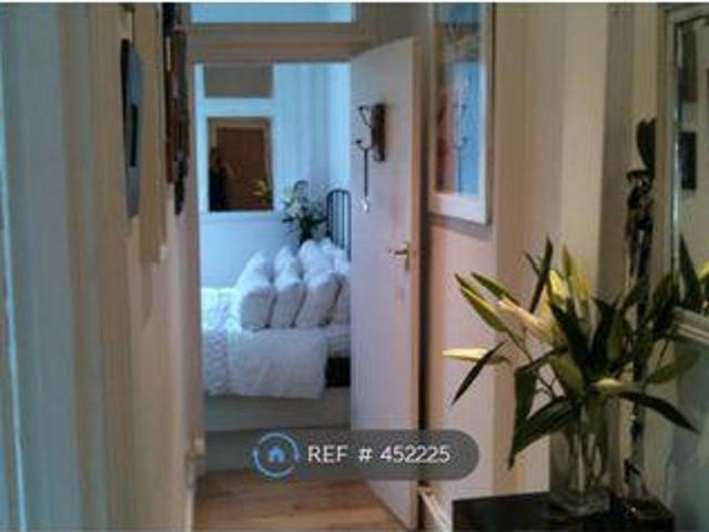 1 Bedrooms Flat for rent in Salusbury Road, London NW6