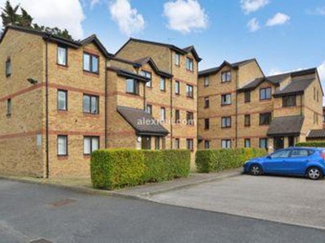 1 Bedrooms Flat for rent in Samuel Close, London SE14