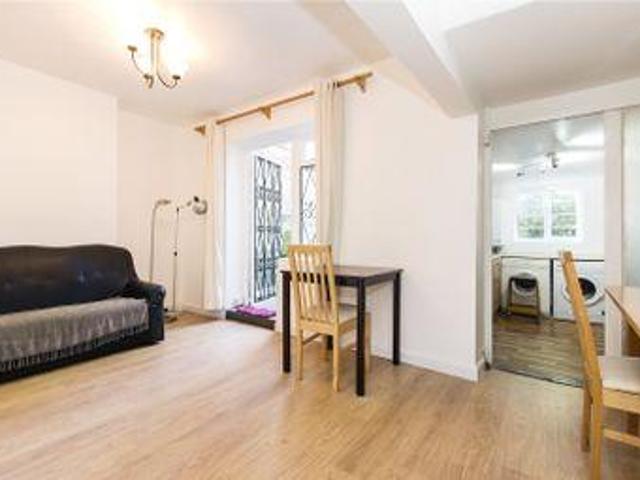 1 Bedrooms Flat for rent in Sandringham Road, London E8