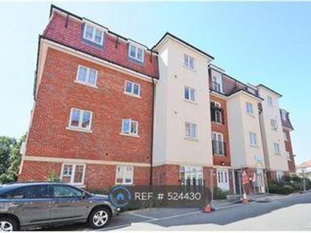 1 Bedrooms Flat for rent in Schoolgate Drive, Morden SM4