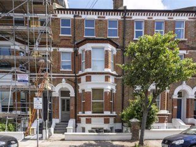 1 Bedrooms Flat for rent in Schubert Road, Putney SW15