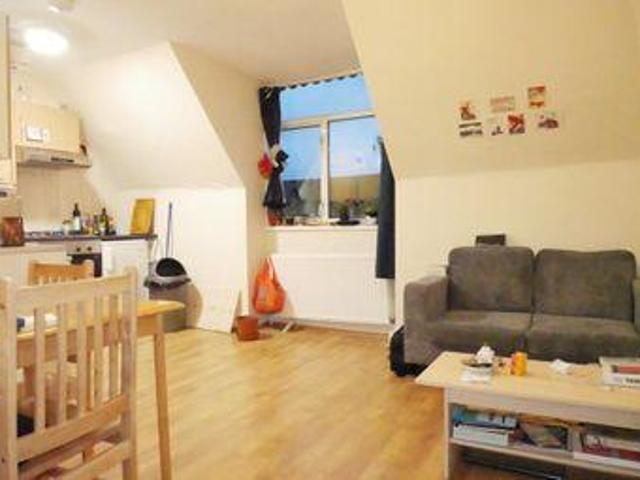 1 Bedrooms Flat for rent in Seven Sisters Road, Finsbury Park N4