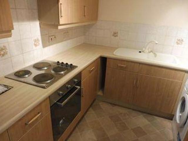 1 Bedrooms Flat for rent in Seager Drive, Cardiff CF11