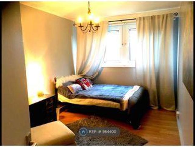 1 Bedrooms Flat for rent in Shay Street, Leeds LS6