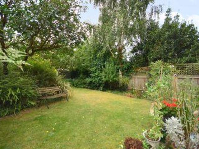 1 Bedrooms Flat for rent in Sheen Road, Richmond TW10