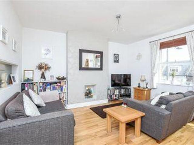 1 Bedrooms Flat for rent in Sheen Road, Richmond TW9