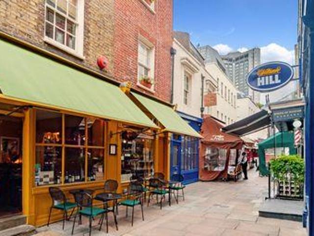 1 Bedrooms Flat for rent in Shepherd Market, London W1J