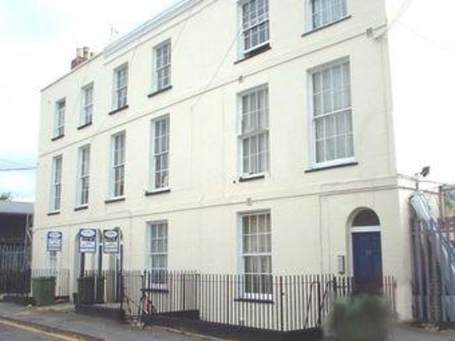 1 Bedrooms Flat for rent in Sherborne Place, Cheltenham GL52
