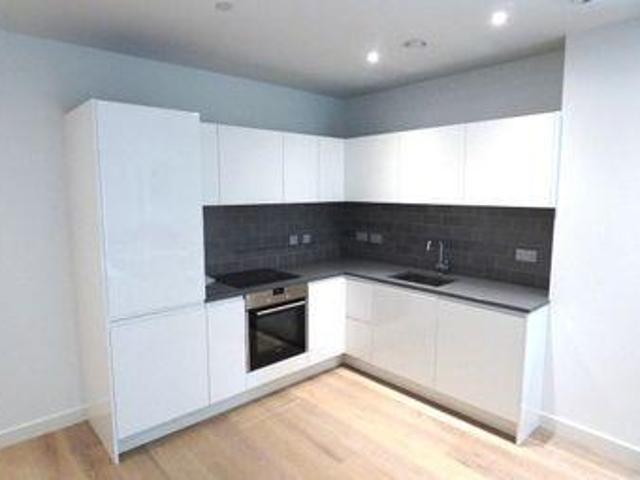 1 Bedrooms Flat for rent in Shipwright, London E16