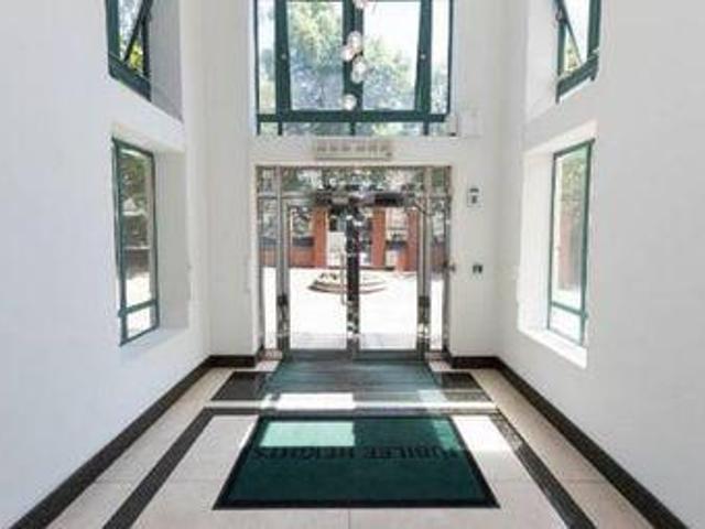 1 Bedrooms Flat for rent in Shoot Up Hill, Kilburn NW2