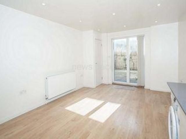 1 Bedrooms Flat for rent in Shore Road, London Fields E9