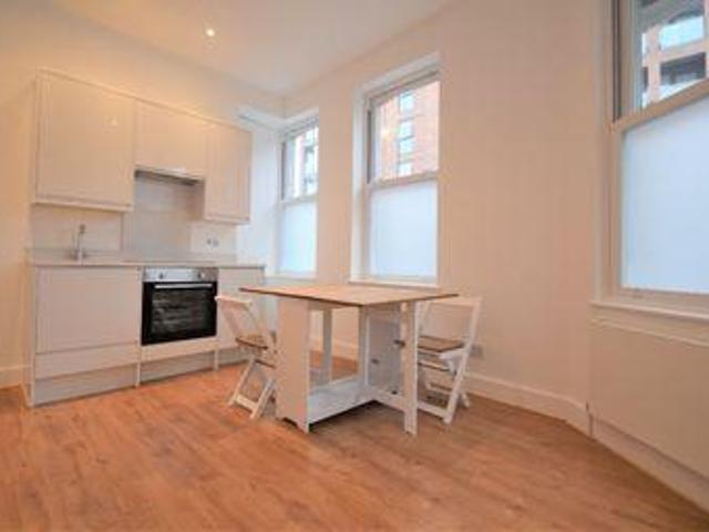 1 Bedrooms Flat for rent in Silmore Lodge, Dinsmore Road SW12