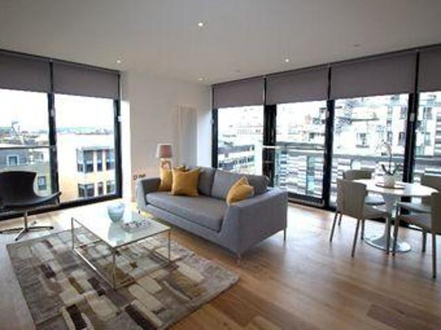 1 Bedrooms Flat for rent in Simpson Loan, Central, Edinburgh EH3