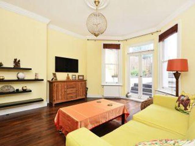 1 Bedrooms Flat for rent in Sinclair Road, Brook Green W14