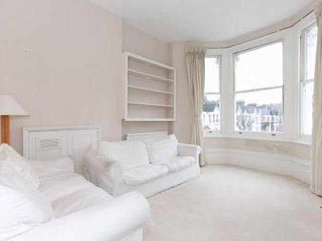1 Bedrooms Flat for rent in Sisters Avenue, Battersea SW11