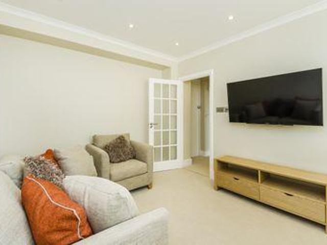 1 Bedrooms Flat for rent in Sloane Avenue, London SW3