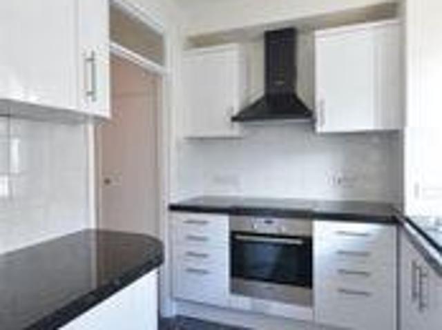 1 Bedrooms Flat for rent in Sloane Court East, Chelsea, London SW3