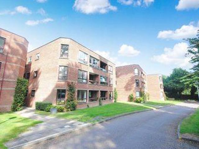 1 Bedrooms Flat for rent in Springfield Court, Bishops Stortford, Herts CM23