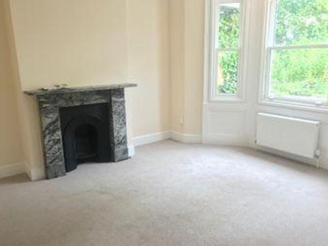 1 Bedrooms Flat for rent in Springfield Road, Brighton BN1