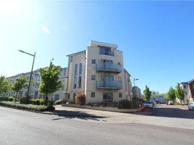 1 Bedrooms Flat for rent in Springhead Parkway, Northfleet, Gravesend, Kent DA11