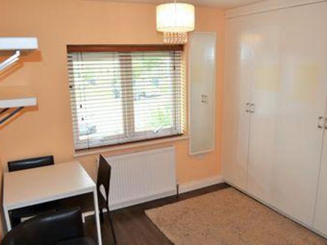 1 Bedrooms Flat for rent in Sturgess Avenue, London NW4
