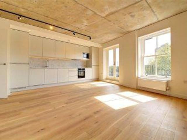 1 Bedrooms Flat for rent in St Augustines Road, Camden, London NW1