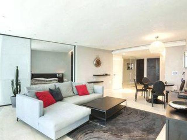 1 Bedrooms Flat for rent in St. George Wharf, London SW8