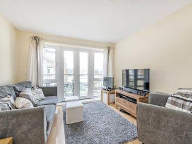 1 Bedrooms Flat for rent in St. Davids Square, London E14