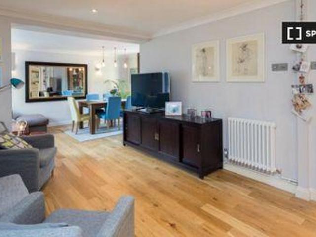 1 Bedrooms Flat for rent in St. John Street, London EC1V
