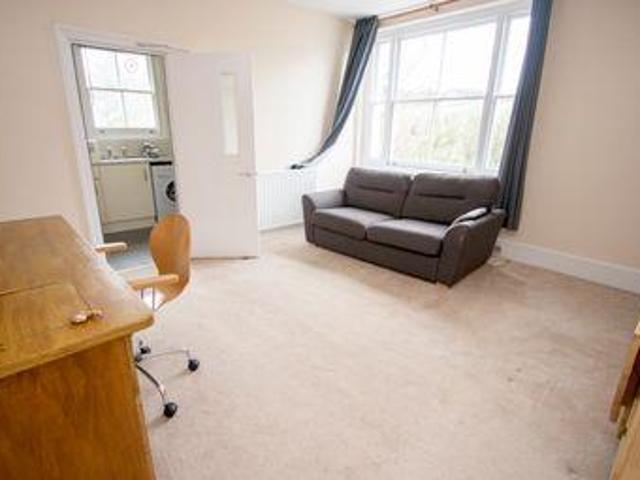 1 Bedrooms Flat for rent in St Johns Crescent, Brixton SW9