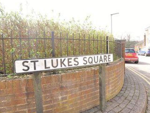 1 Bedrooms Flat for rent in St. Lukes Square, Guildford GU1