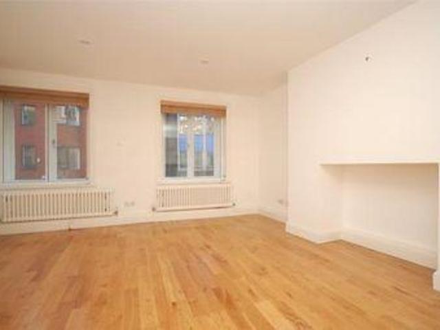 1 Bedrooms Flat for rent in St Martins Lane, Covent Garden WC2N