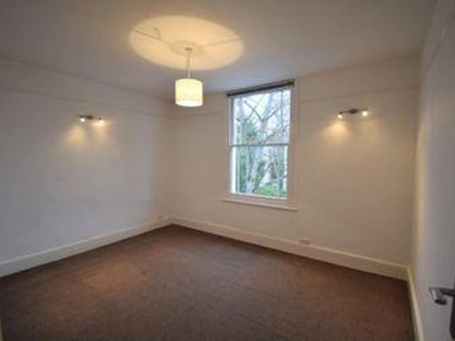 1 Bedrooms Flat for rent in St. Marys Road, Leamington Spa CV31