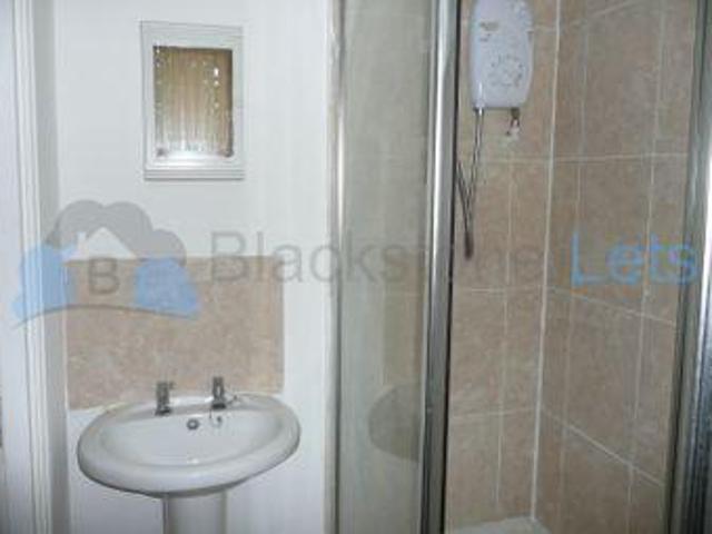 1 Bedrooms Flat for rent in St Micheals Lane Flat 6, Leeds LS6