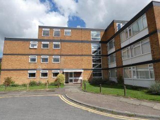 1 Bedrooms Flat for rent in St. Stephens Close, Canterbury CT2