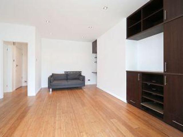 1 Bedrooms Flat for rent in St Quintin Avenue, London W10