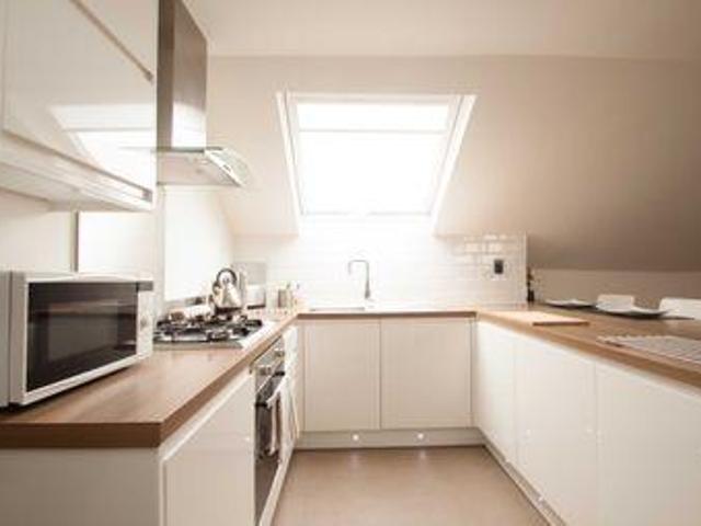 1 Bedrooms Flat for rent in St Wilfrids Road, Barnet EN4