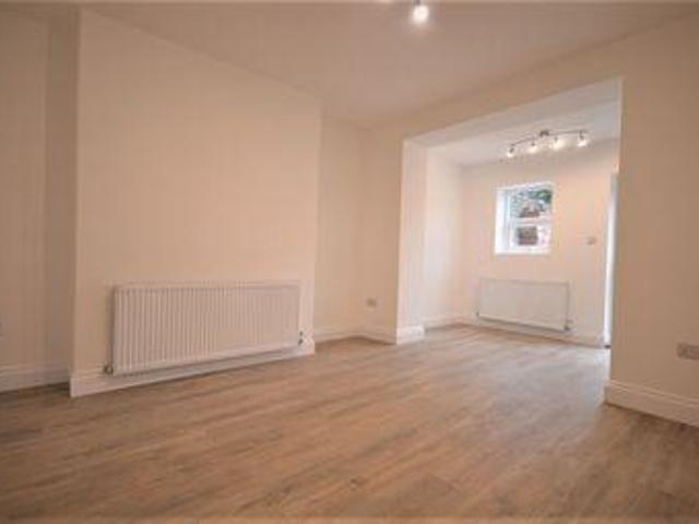 1 Bedrooms Flat for rent in St Thomas, London N4
