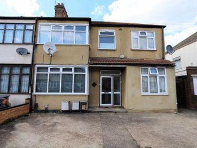 1 Bedrooms Flat for rent in Staines Road, Ilford IG1