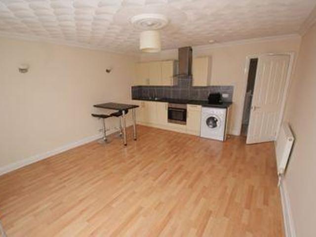 1 Bedrooms Flat for rent in Staple Hill Road, Fishponds, Bristol BS16