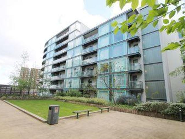 1 Bedrooms Flat for rent in Station Approach, Hayes UB3