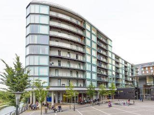 1 Bedrooms Flat for rent in Station Approach, Hayes UB3