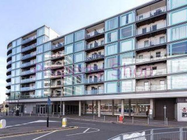 1 Bedrooms Flat for rent in Station Approach, Hayes UB3