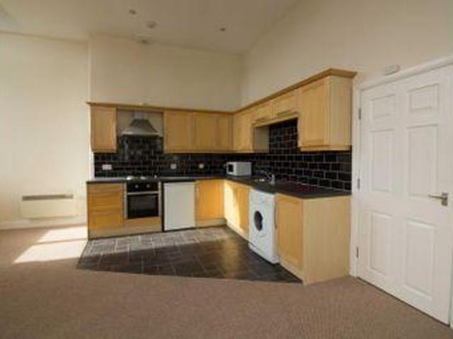 1 Bedrooms Flat for rent in Station House, Station Road, Batley WF17