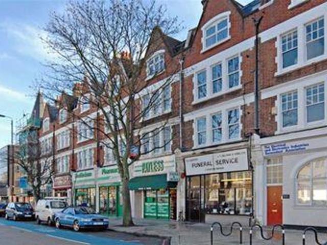 1 Bedrooms Flat for rent in Station Parade, London SW12